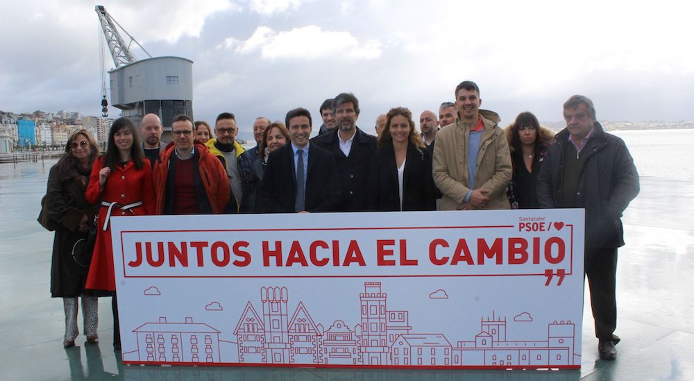 El PSOE presenta su lema de precampaña: ´Juntos hacia el cambio ...